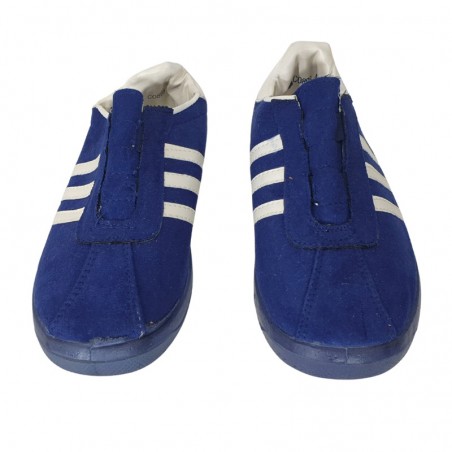 Sports boots "Moskwa" ("Moscow"), dark blue sole, 3 strips - REPLICA