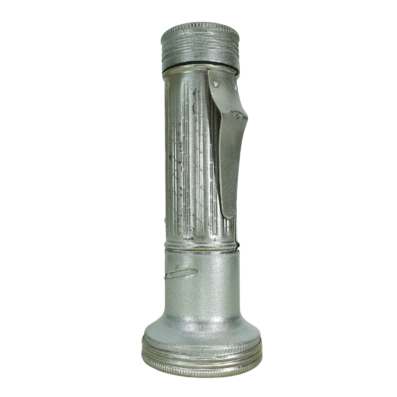 Torch with variable focus, metal